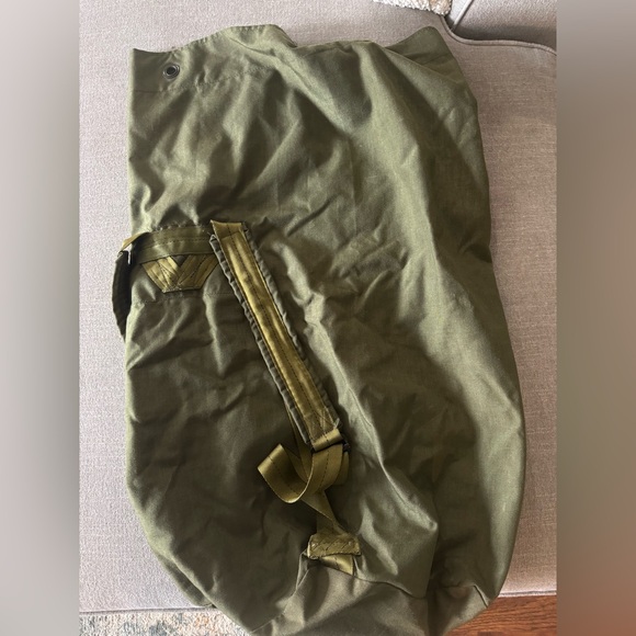 Bags | Vintage Us Army Duffle Travel Rucksack Canvas Olive Green ...